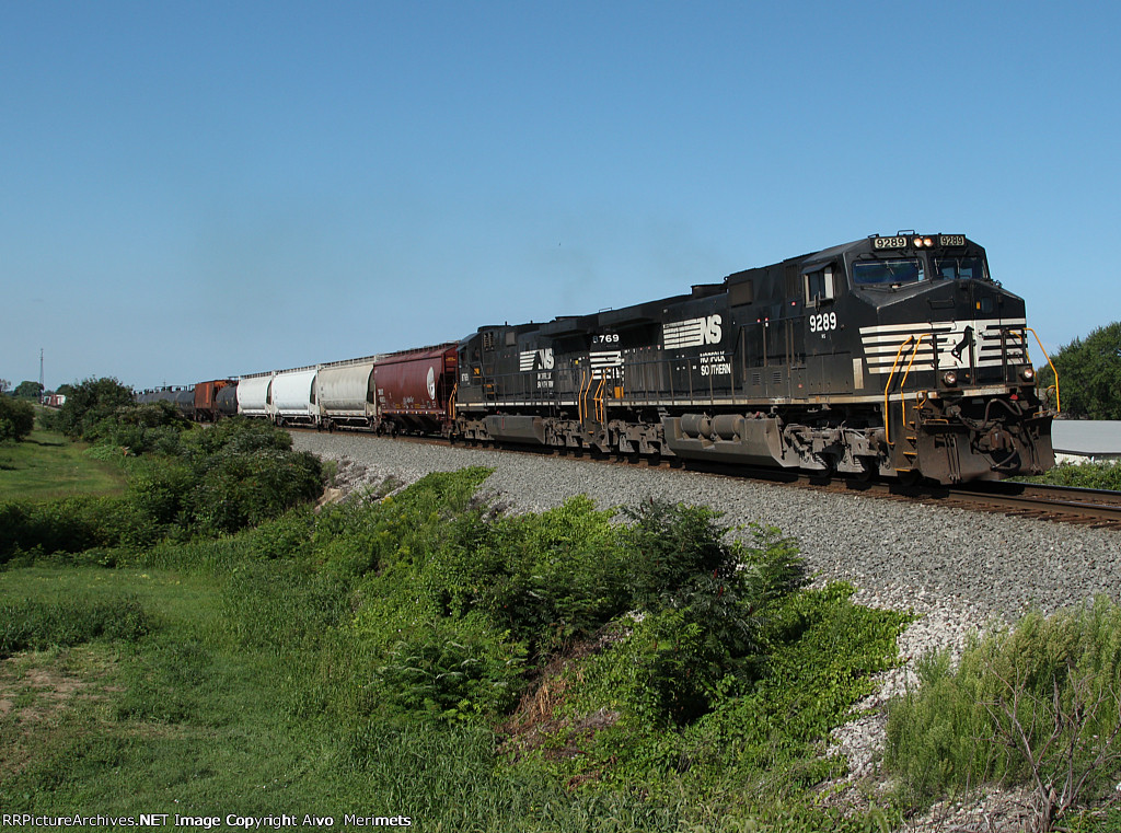 NS 316 at Mile 70 Lake Erie District